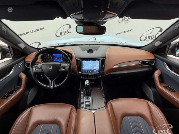 Maserati Levante 2019 in Vilnius on AUTOMOTO.COM.LV Grey Maserati Levante 2019 in Vilnius, with an engine capacity of 2.98 L and mileage of 187 thousand km for 24900 β¬, photo 5 on AUTOMOTO.COM.LV
