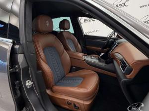 Grey Maserati Levante 2019 in Vilnius, with an engine capacity of 2.98 L and mileage of 187 thousand km for 24900 €, photo 9 on AUTOMOTO.COM.LV