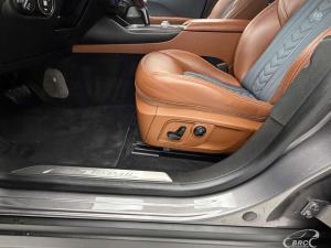 Grey Maserati Levante 2019 in Vilnius, with an engine capacity of 2.98 L and mileage of 187 thousand km for 24900 €, photo 28 on AUTOMOTO.COM.LV