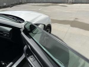 White Maserati Levante 2017 in Vilnius, with an engine capacity of 2.98 L and mileage of 89 thousand km for 24500 €, photo 23 on AUTOMOTO.COM.LV