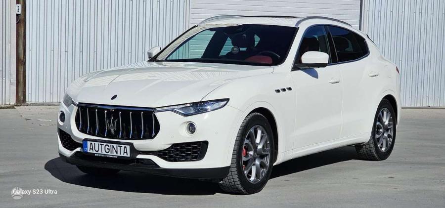 White Maserati Levante 2017 in Klaipeda, with an engine capacity of 3.00 L and mileage of 123 thousand km for 19200 €, photo 6 on AUTOMOTO.COM.LV