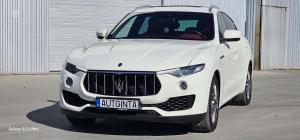 White Maserati Levante 2017 in Klaipeda, with an engine capacity of 3.00 L and mileage of 123 thousand km for 19200 €, photo 13 on AUTOMOTO.COM.LV