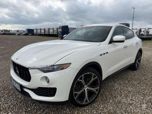 Balts Maserati Levante 2017 Viļņa, ar dzinēja tilpumu 2.98 L un nobraukumu 89 tūkst. km par 22500 €, foto  vietnē AUTOMOTO.COM.LV