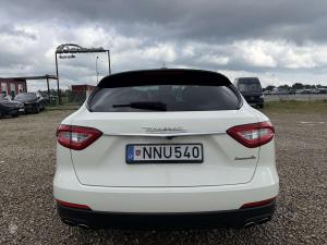 Balts Maserati Levante 2017 Viļņa, ar dzinēja tilpumu 2.98 L un nobraukumu 89 tūkst. km par 22500 €, foto 5 vietnē AUTOMOTO.COM.LV