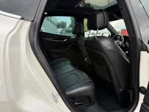 Balts Maserati Levante 2017 Viļņa, ar dzinēja tilpumu 2.98 L un nobraukumu 89 tūkst. km par 22500 €, foto 21 vietnē AUTOMOTO.COM.LV