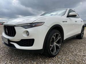 Balts Maserati Levante 2017 Viļņa, ar dzinēja tilpumu 2.98 L un nobraukumu 89 tūkst. km par 22500 €, foto 40 vietnē AUTOMOTO.COM.LV