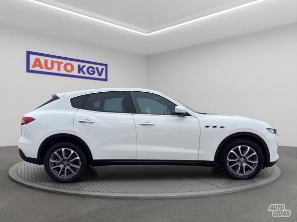 Balts Maserati Levante 2019 Kauņa, ar dzinēja tilpumu 3.00 L un nobraukumu 81 tūkst. km par 31999 €, foto 6 vietnē AUTOMOTO.COM.LV