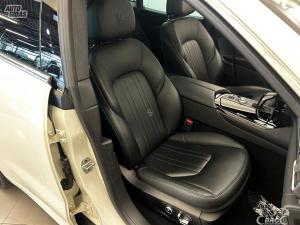 White Maserati Levante 2022 in Avizieniai, with an engine capacity of 3.00 L and mileage of 55 thousand km for 36000 €, photo 8 on AUTOMOTO.COM.LV