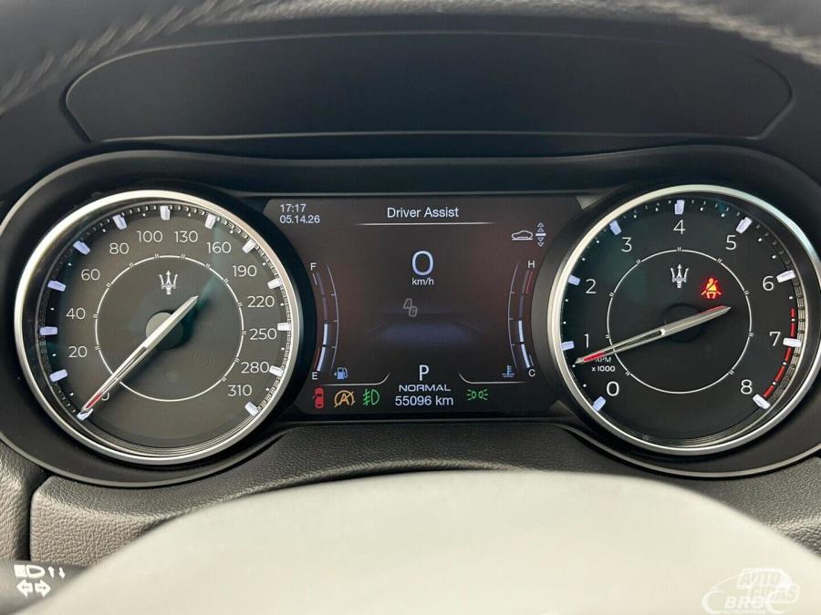 White Maserati Levante 2022 in Avizieniai, with an engine capacity of 3.00 L and mileage of 55 thousand km for 36000 €, photo 16 on AUTOMOTO.COM.LV