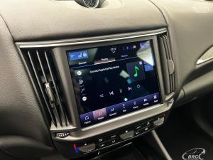 White Maserati Levante 2022 in Avizieniai, with an engine capacity of 3.00 L and mileage of 55 thousand km for 36000 €, photo 26 on AUTOMOTO.COM.LV