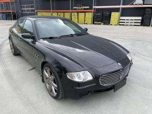Melns Maserati Quattroporte 2009 Panevēža, ar dzinēja tilpumu 4.24 L un nobraukumu 225 tūkst. km par 3999 €, foto 4 vietnē AUTOMOTO.COM.LV