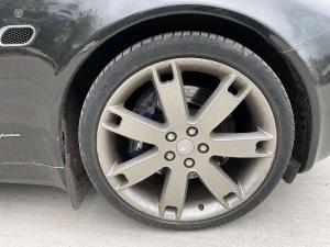 Melns Maserati Quattroporte 2009 Panevēža, ar dzinēja tilpumu 4.24 L un nobraukumu 225 tūkst. km par 3999 €, foto 5 vietnē AUTOMOTO.COM.LV