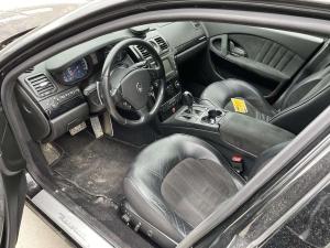Melns Maserati Quattroporte 2009 Panevēža, ar dzinēja tilpumu 4.24 L un nobraukumu 225 tūkst. km par 3999 €, foto 9 vietnē AUTOMOTO.COM.LV