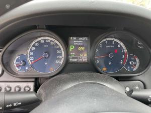 Melns Maserati Quattroporte 2009 Panevēža, ar dzinēja tilpumu 4.24 L un nobraukumu 225 tūkst. km par 3999 €, foto 10 vietnē AUTOMOTO.COM.LV