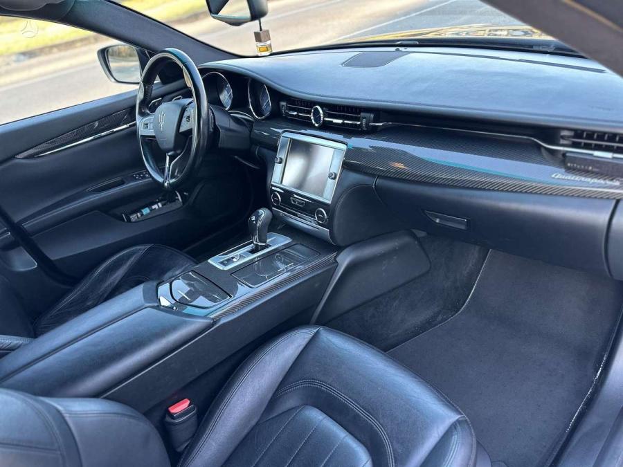 Melns Maserati Quattroporte 2014 Kauņa, ar dzinēja tilpumu 3.00 L un nobraukumu 215 tūkst. km par 13900 €, foto 11 vietnē AUTOMOTO.COM.LV
