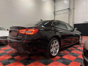 Melns Maserati Quattroporte 2014 Viļņa, ar dzinēja tilpumu 2.98 L un nobraukumu 126 tūkst. km par 17499 €, foto 5 vietnē AUTOMOTO.COM.LV