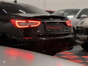 Melns Maserati Quattroporte 2014 Viļņa, ar dzinēja tilpumu 2.98 L un nobraukumu 126 tūkst. km par 17499 €, foto 10 vietnē AUTOMOTO.COM.LV
