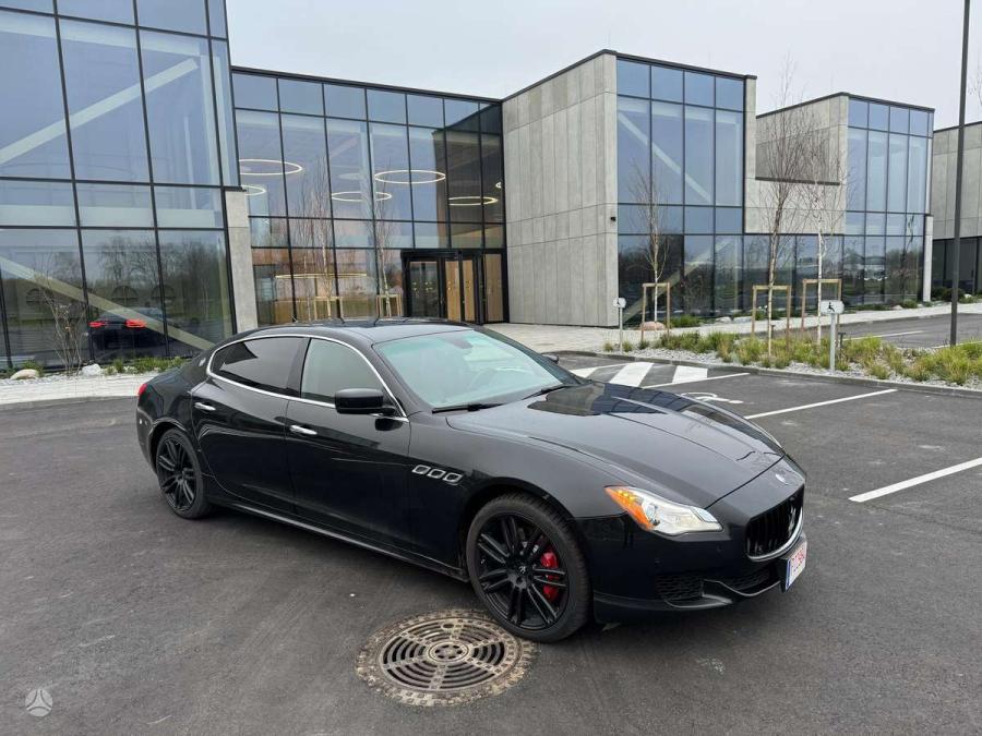 Black Maserati Quattroporte 2015 in Klaipeda, with an engine capacity of 2.98 L and mileage of 112 thousand km for 8800 €, photo 1 on AUTOMOTO.COM.LV