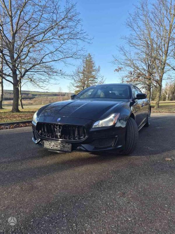 Black Maserati Quattroporte 2017 in Kaunas, with an engine capacity of 2.98 L and mileage of 85 thousand km for 25900 €, photo 10 on AUTOMOTO.COM.LV