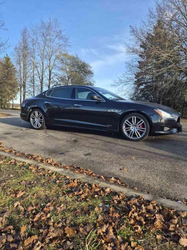 Melns Maserati Quattroporte 2017 Kauņa, ar dzinēja tilpumu 2.98 L un nobraukumu 85 tūkst. km par 25900 €, foto 11 vietnē AUTOMOTO.COM.LV