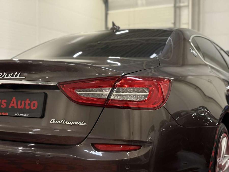Brūns Maserati Quattroporte 2014 Viļņa, ar dzinēja tilpumu 2.98 L un nobraukumu 52 tūkst. km par 19990 €, foto 9 vietnē AUTOMOTO.COM.LV