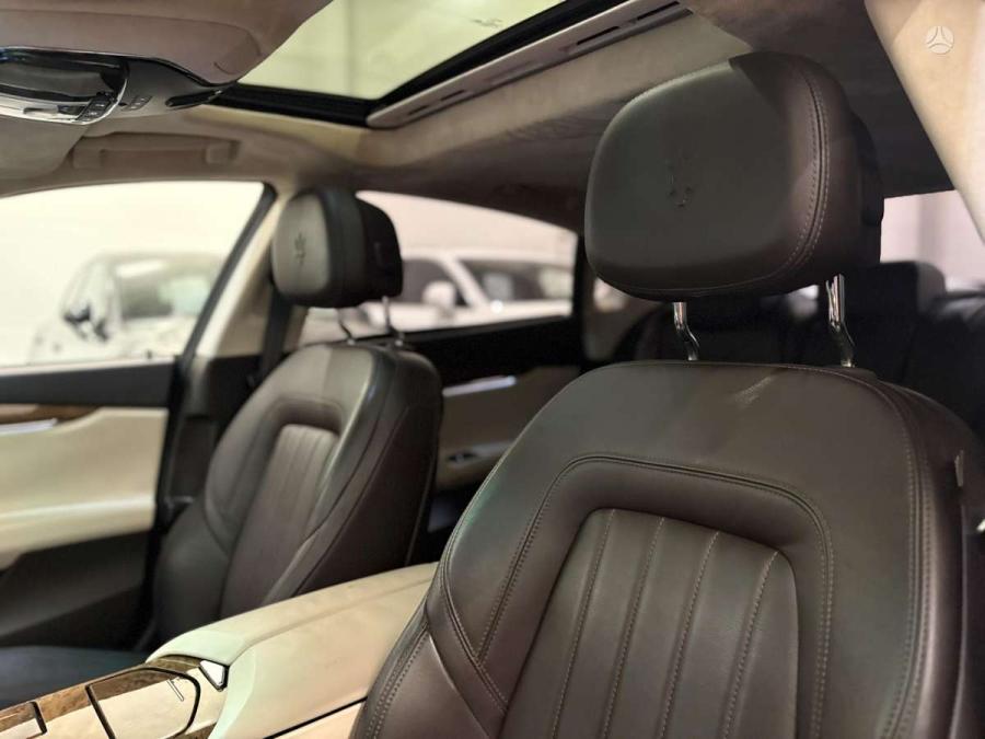 Brūns Maserati Quattroporte 2014 Viļņa, ar dzinēja tilpumu 2.98 L un nobraukumu 52 tūkst. km par 19990 €, foto 16 vietnē AUTOMOTO.COM.LV