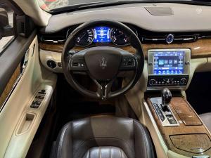 Brūns Maserati Quattroporte 2014 Viļņa, ar dzinēja tilpumu 2.98 L un nobraukumu 52 tūkst. km par 19990 €, foto 20 vietnē AUTOMOTO.COM.LV
