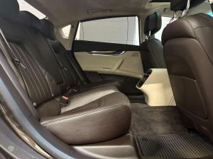 Brūns Maserati Quattroporte 2014 Viļņa, ar dzinēja tilpumu 2.98 L un nobraukumu 52 tūkst. km par 19990 €, foto 31 vietnē AUTOMOTO.COM.LV