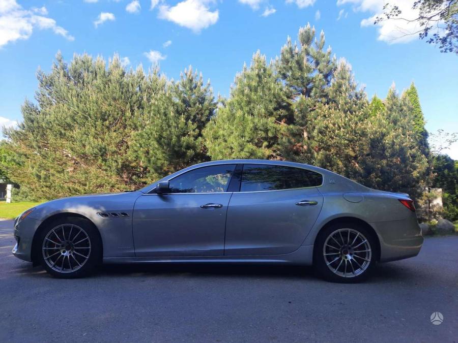 Grey Maserati Quattroporte 2017 in Kaunas, with an engine capacity of 2.98 L and mileage of 92 thousand km for 22000 €, photo 23 on AUTOMOTO.COM.LV