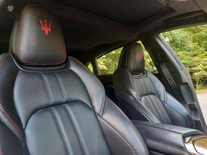 Grey Maserati Quattroporte 2017 in Kaunas, with an engine capacity of 2.98 L and mileage of 92 thousand km for 22000 €, photo 27 on AUTOMOTO.COM.LV
