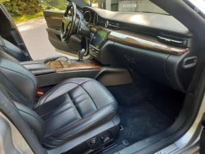 Grey Maserati Quattroporte 2017 in Kaunas, with an engine capacity of 2.98 L and mileage of 92 thousand km for 22000 €, photo 28 on AUTOMOTO.COM.LV