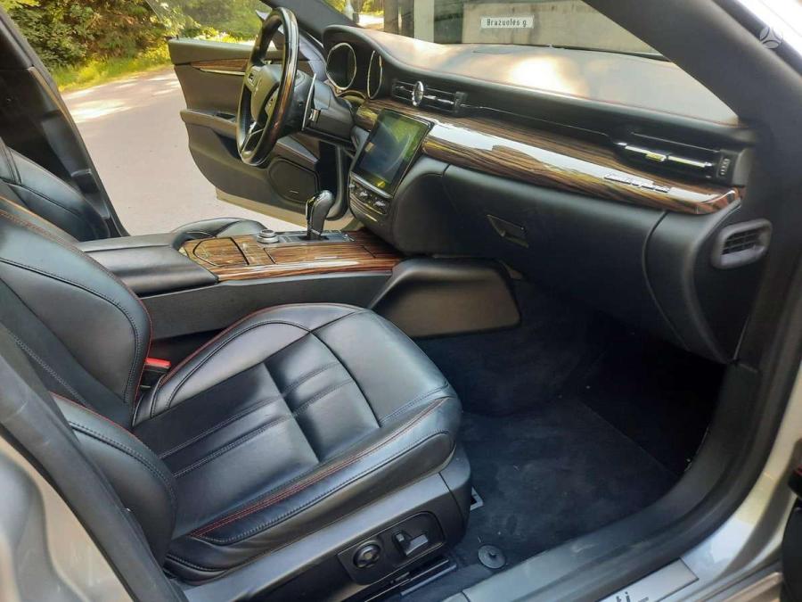 Grey Maserati Quattroporte 2017 in Kaunas, with an engine capacity of 2.98 L and mileage of 92 thousand km for 22000 €, photo 28 on AUTOMOTO.COM.LV