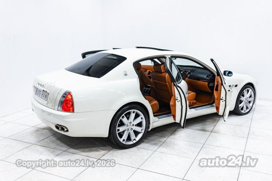 Balts Maserati Quattroporte 2007 Tallina, ar dzinēja tilpumu 4.20 L un nobraukumu 133 tūkst. km par 12000 €, foto 2 vietnē AUTOMOTO.COM.LV