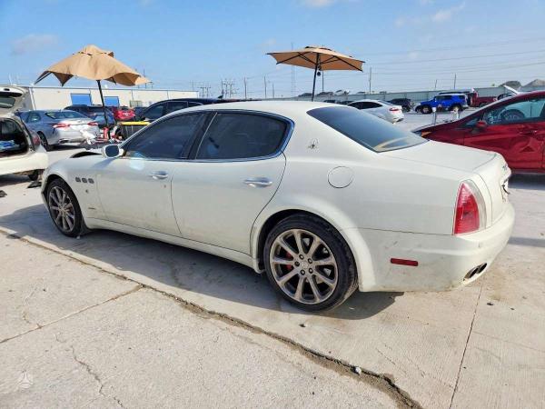 Balts Maserati Quattroporte 2007 Viļņa, ar dzinēja tilpumu 4.24 L un nobraukumu 103 tūkst. km par 3999 €, foto 4 vietnē AUTOMOTO.COM.LV