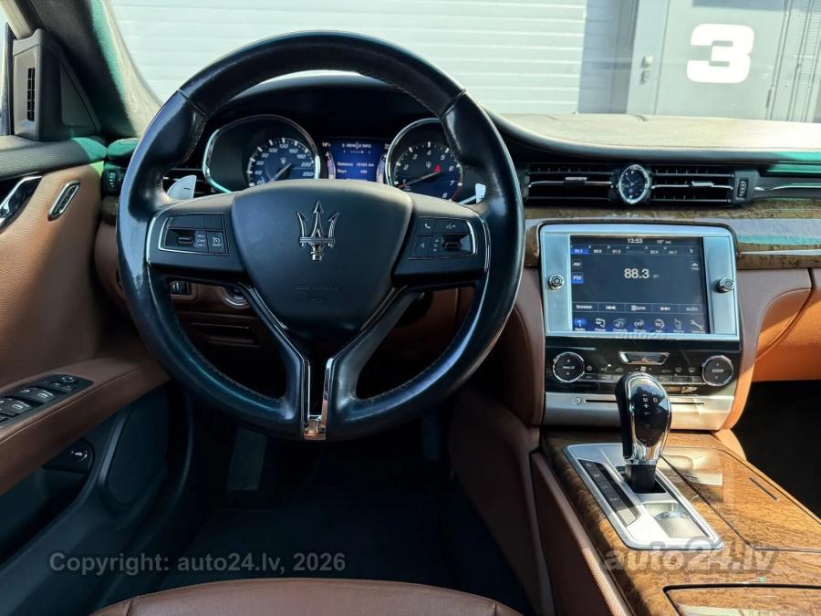 White Maserati Quattroporte 2014 in Tallinn, with an engine capacity of 3.00 L and mileage of 63 thousand km for 19995 €, photo 15 on AUTOMOTO.COM.LV