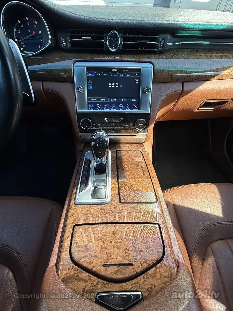 White Maserati Quattroporte 2014 in Tallinn, with an engine capacity of 3.00 L and mileage of 63 thousand km for 19995 €, photo 21 on AUTOMOTO.COM.LV