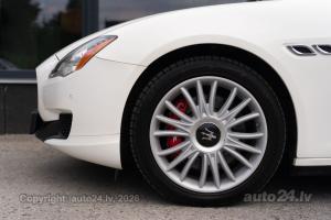White Maserati Quattroporte 2014 in Tallinn, with an engine capacity of 3.00 L and mileage of 63 thousand km for 19900 €, photo 6 on AUTOMOTO.COM.LV