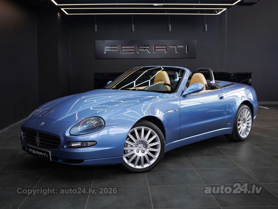 Zils Maserati Spyder 2005 Tallina, ar dzinēja tilpumu 4.20 L un nobraukumu 85 tūkst. km par 25900 €, foto 1 vietnē AUTOMOTO.COM.LV