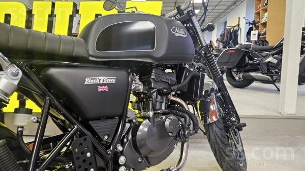 Мэш Black Seven 2026 в Рига, объемом двигателя 0.13 л и пробегом 0 тыс. км за 3195 €, фото 3 на AUTOMOTO.COM.LV