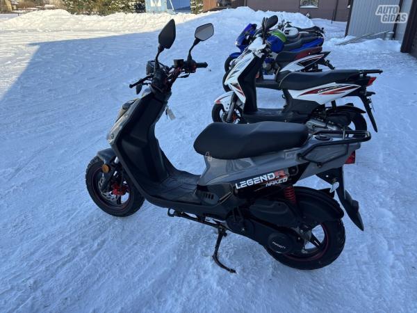 Mash Fifty 2022 Kelmė, ar dzinēja tilpumu 0.05 L un nobraukumu 3 tūkst. km par 415 €, foto 5 vietnē AUTOMOTO.COM.LV
