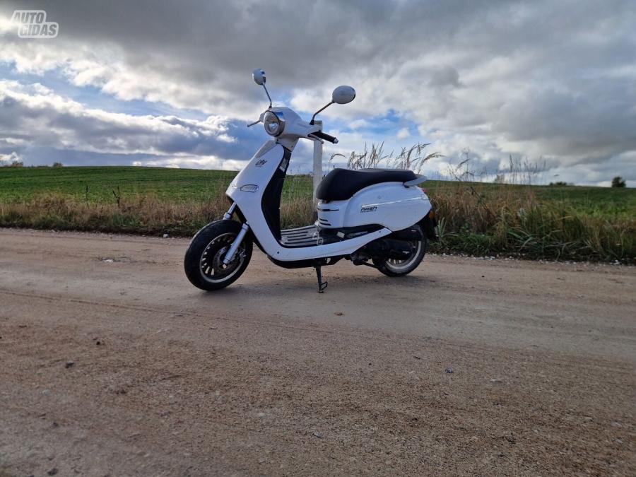 Balts Mash Fifty 2019 Šauļi, ar dzinēja tilpumu 0.05 L un nobraukumu 13 tūkst. km par 600 €, foto 1 vietnē AUTOMOTO.COM.LV