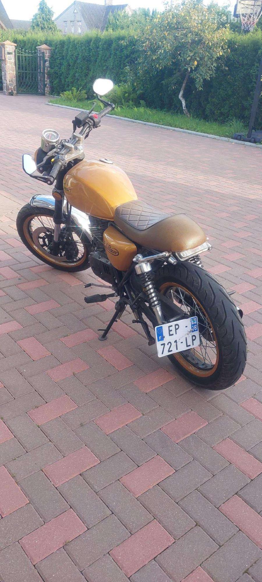 Yellow Mash Seventy Five 2017 in Kretinga, with an engine capacity of 0.13 L and mileage of 1 thousand km for 1250 €, photo 1 on AUTOMOTO.COM.LV