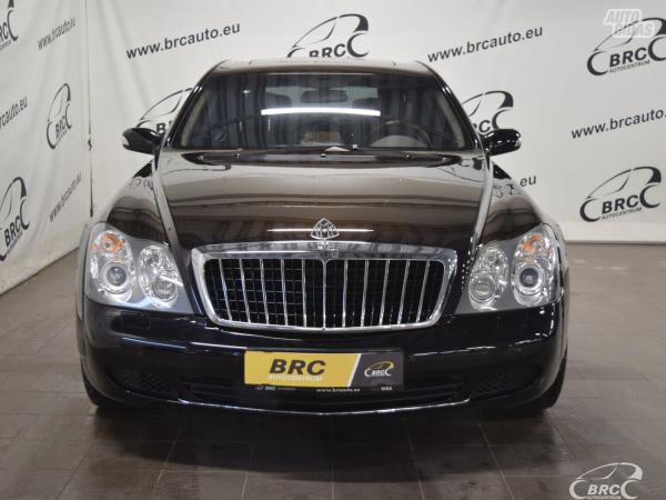 Black Maybach 57 2003 in Riga, with an engine capacity of 5.50 L and mileage of 118 thousand km for 54000 €, photo 3 on AUTOMOTO.COM.LV