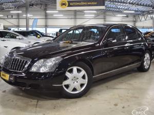 Black Maybach 57 2003 in Riga, with an engine capacity of 5.50 L and mileage of 118 thousand km for 54000 €, photo 36 on AUTOMOTO.COM.LV