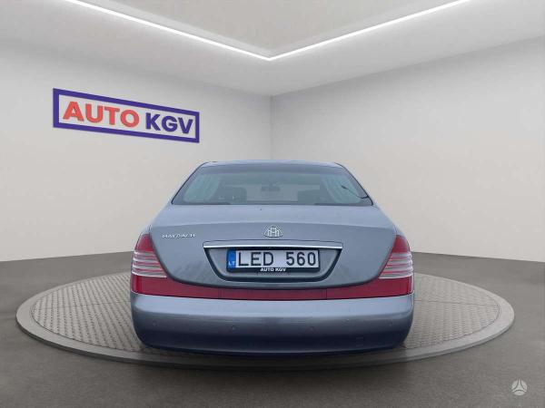 Grey Maybach 57 2008 in Vilnius, with an engine capacity of 5.50 L and mileage of 151 thousand km for 56999 €, photo 4 on AUTOMOTO.COM.LV