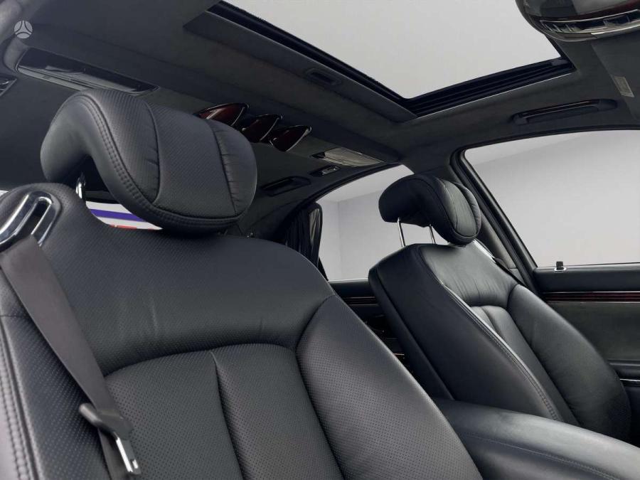 Pelēks Maybach 57 2008 Viļņa, ar dzinēja tilpumu 5.50 L un nobraukumu 151 tūkst. km par 56999 €, foto 10 vietnē AUTOMOTO.COM.LV