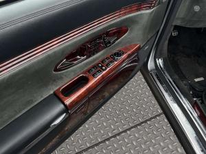 Grey Maybach 57 2008 in Vilnius, with an engine capacity of 5.50 L and mileage of 151 thousand km for 56999 €, photo 13 on AUTOMOTO.COM.LV