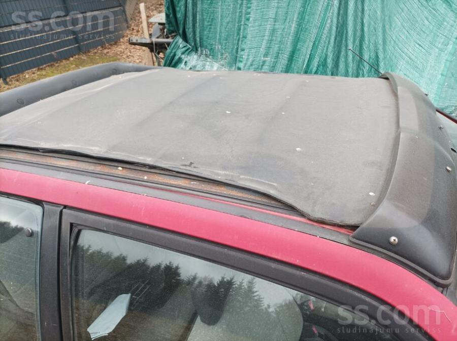 Sarkans Mazda 121 1989 Kuldīga, ar dzinēja tilpumu 1.20 L un nobraukumu 0 tūkst. km par 600 €, foto 4 vietnē AUTOMOTO.COM.LV