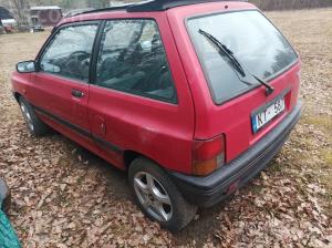 Sarkans Mazda 121 1989 Kuldīga, ar dzinēja tilpumu 1.20 L un nobraukumu 0 tūkst. km par 600 €, foto 5 vietnē AUTOMOTO.COM.LV