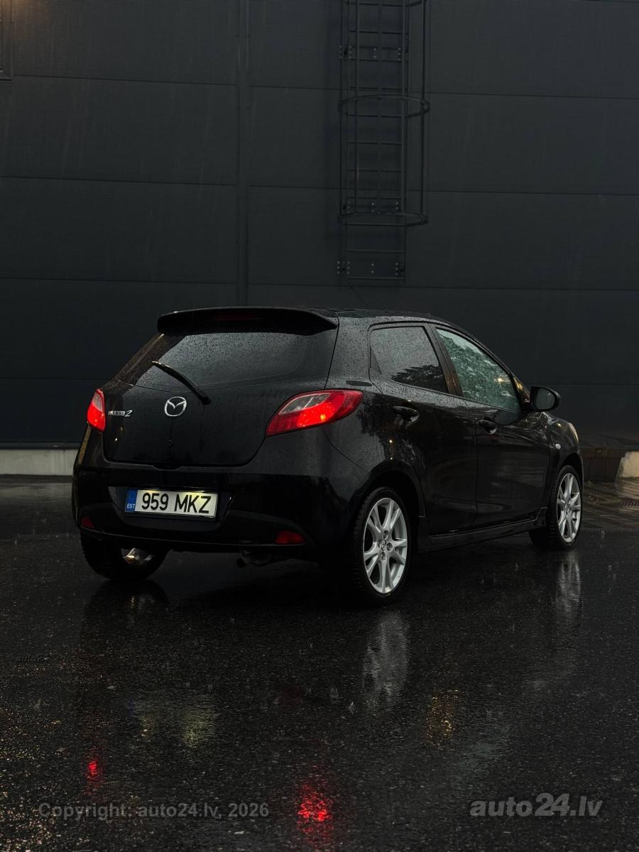 Melns Mazda 2 2007 Tallina, ar dzinēja tilpumu 1.50 L un nobraukumu 224 tūkst. km par 1950 €, foto 1 vietnē AUTOMOTO.COM.LV